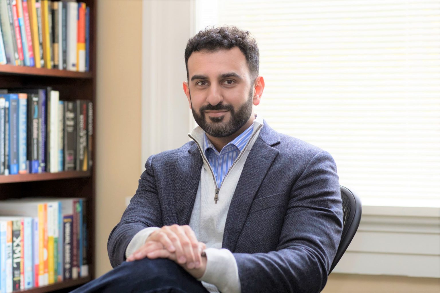 Bio – Ahmed Abbasi